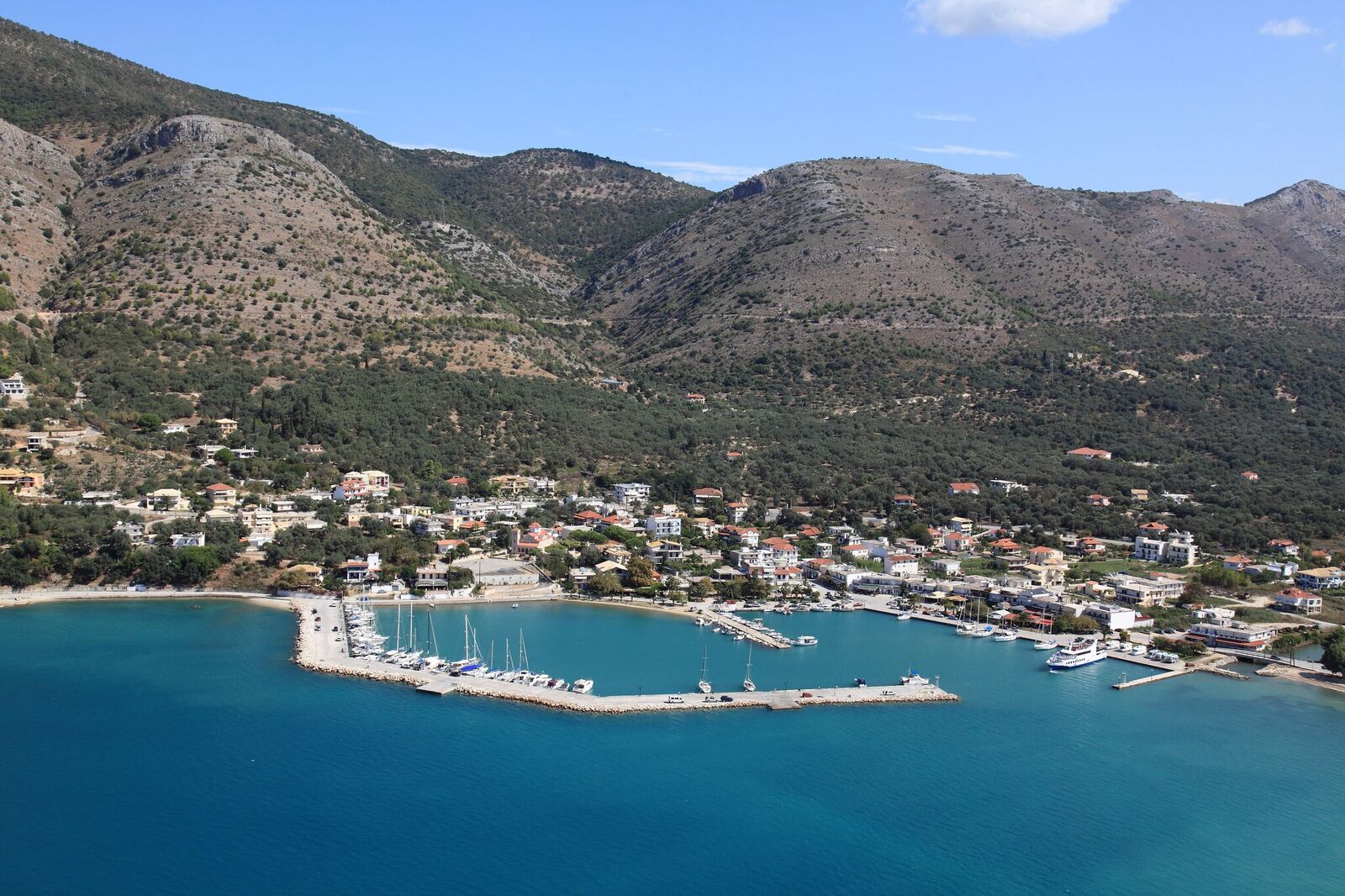 Plataria | Marina Berth Booking and Information | Sammyacht.com